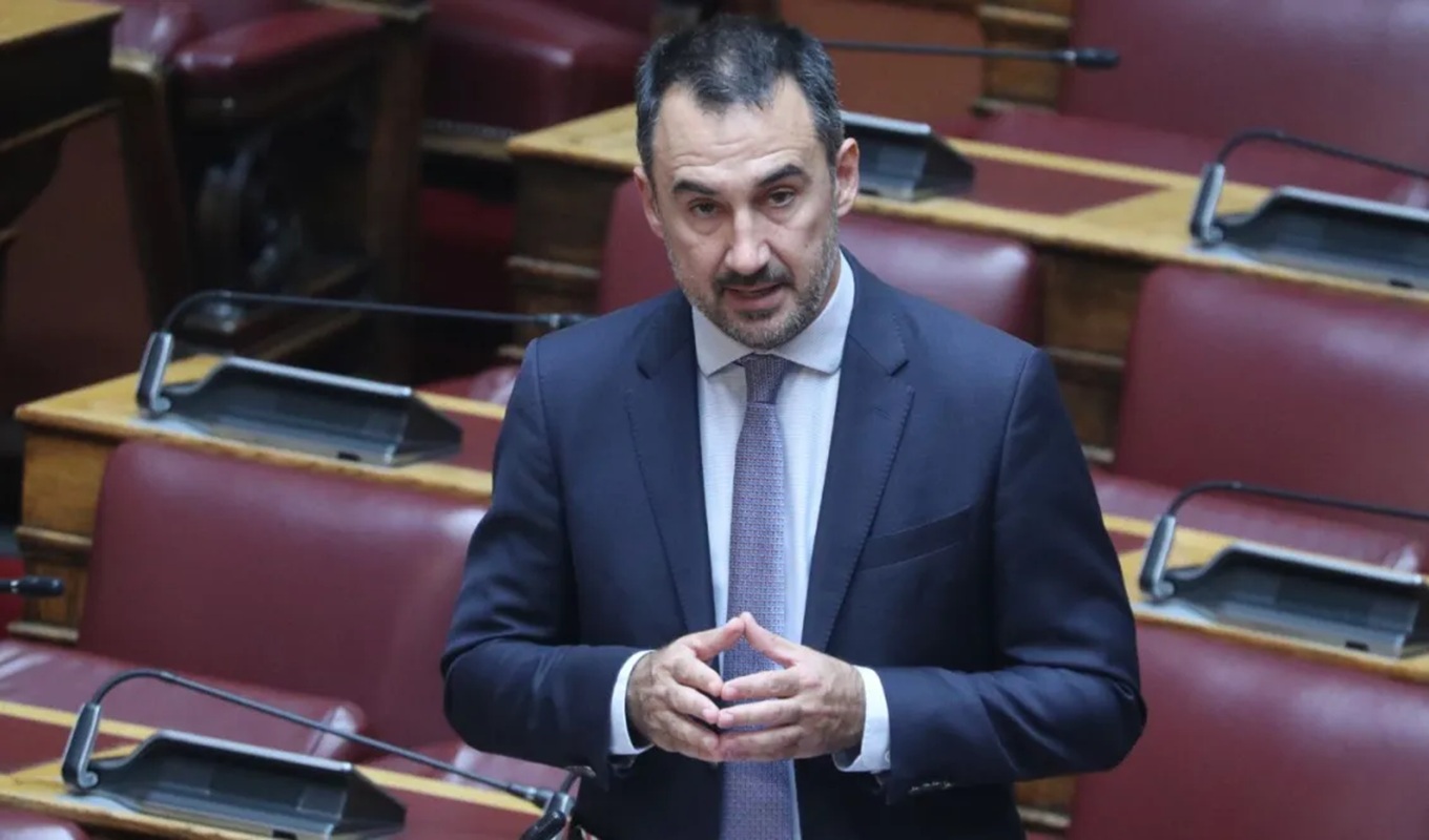 Nea Aristera party crisis: Haritsis demands referendum on alliances