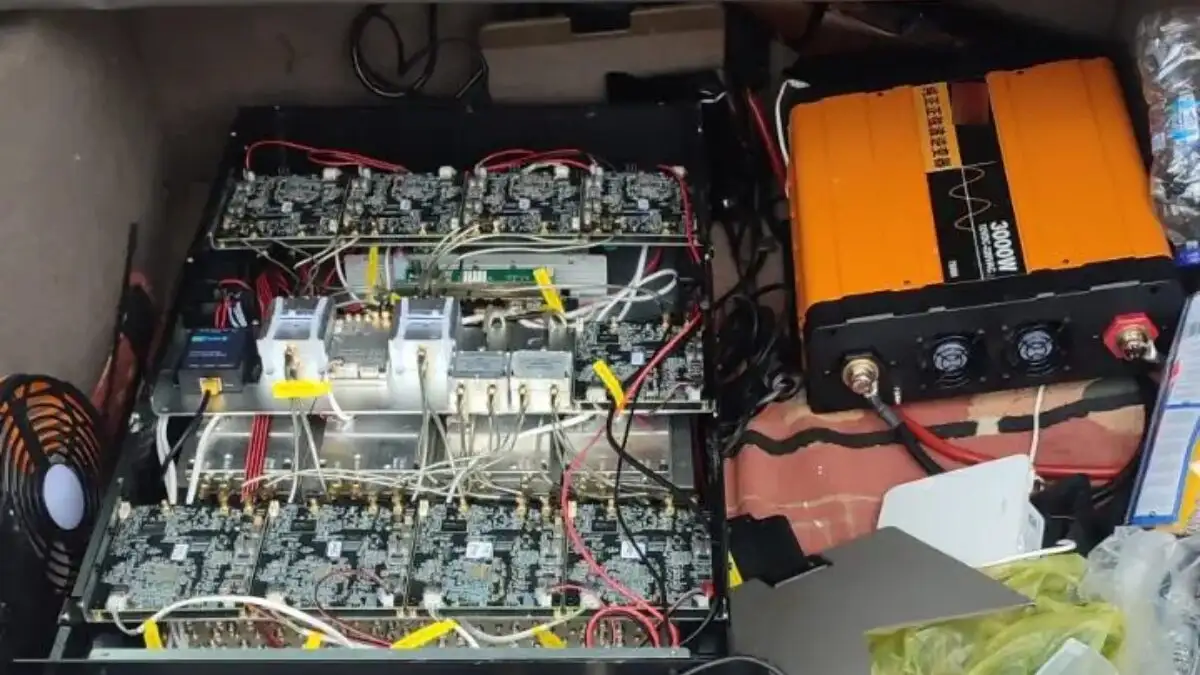 High-tech fraud ring busted in Greece using SMS blaster attacks