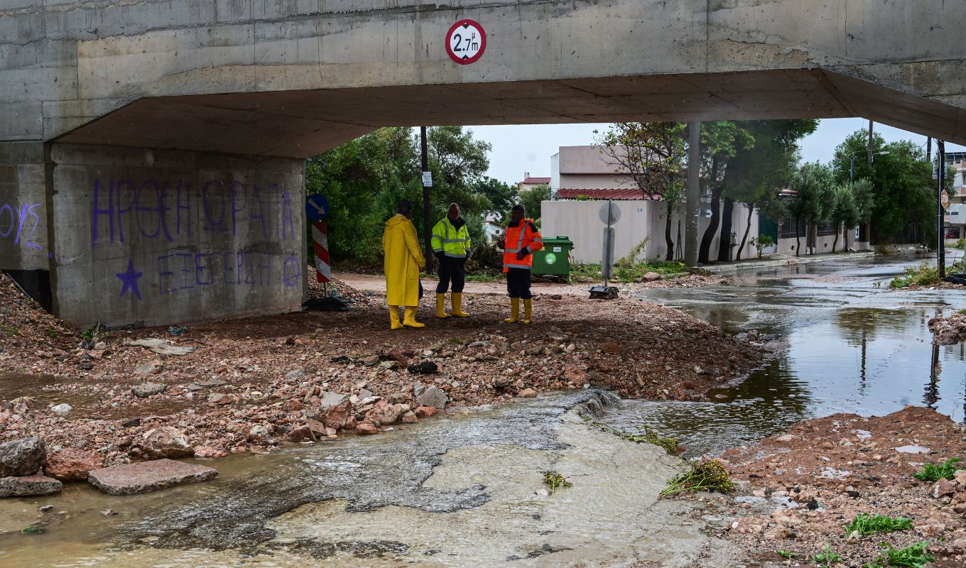 Greece weather alert: Risk Assessment Committee convenes as extreme ...