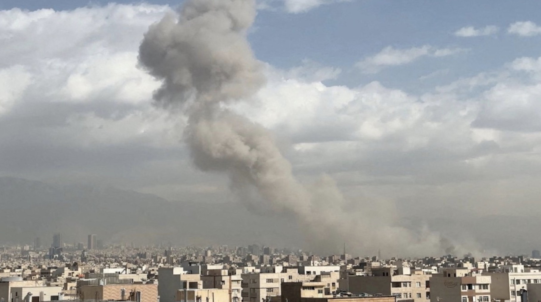 Iran's retaliation: Qatar repels attacks, explosions in Doha