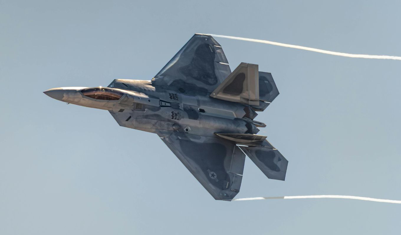 US fails to rescue pilot after fighter jet shot down over Iran